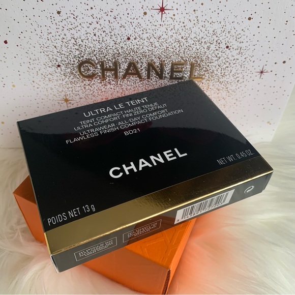 CHANEL | Makeup | Chanel Ultra Le Teint Flawless Foundation Biege ...